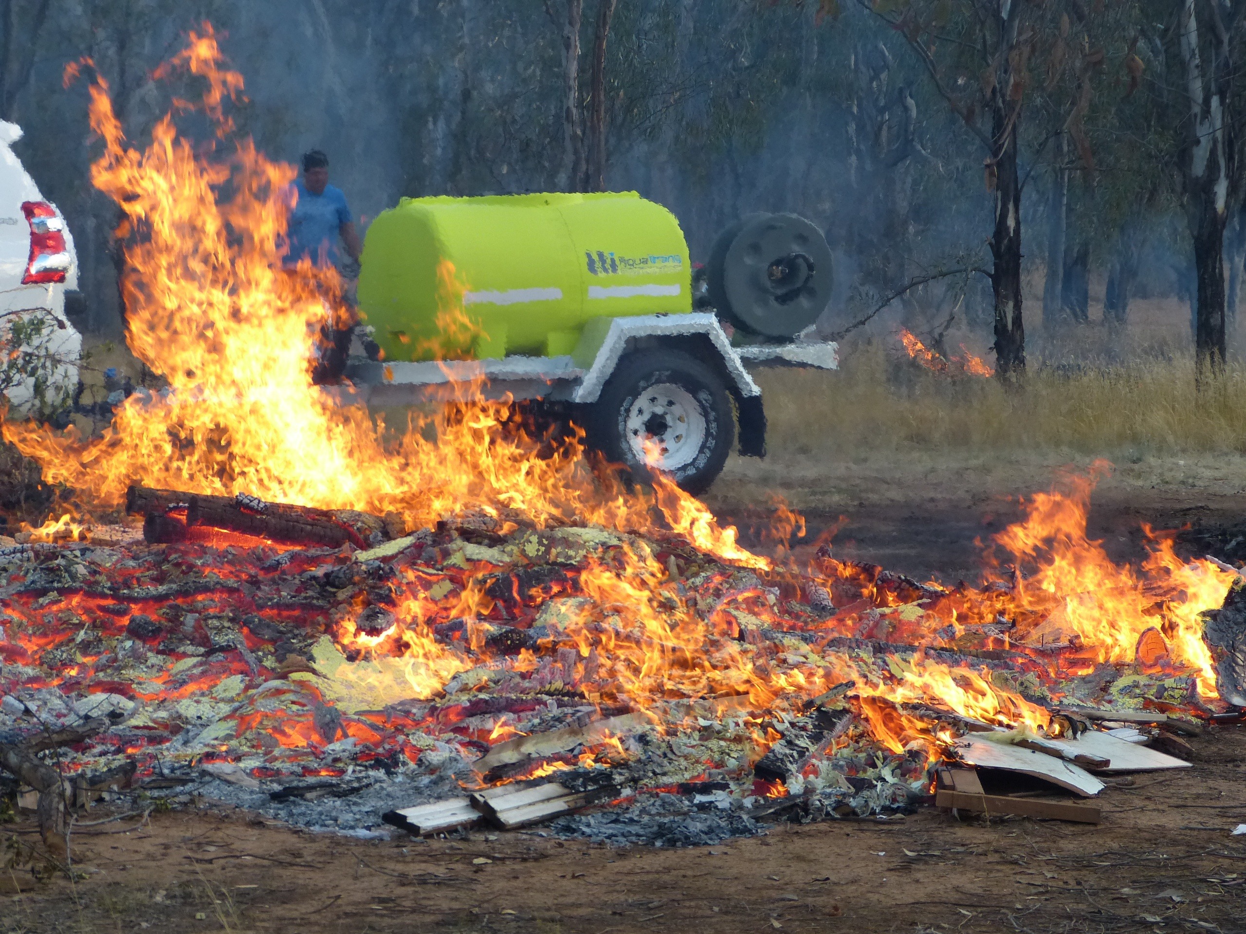 Tips on How to Survive a Bush Fire | TTi